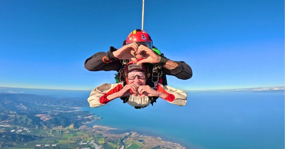 13,000ft Tandem Skydive | Skydive Abel Tasman NZ